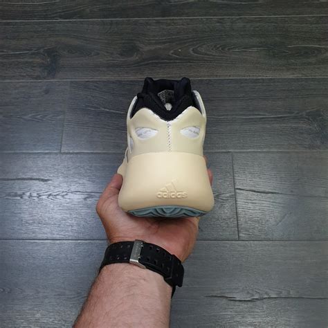 Купить кроссовки Адидас Изи Буст 700 В3| Adidas Yeezy Boost 700 V3 в ...