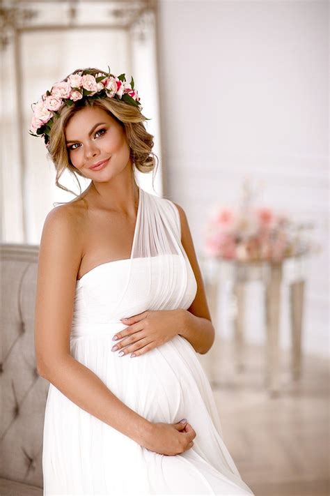 ФОТОСЕССИИ БЕРЕМЕННОСТИ | Maternity dresses photography, Stylish ...