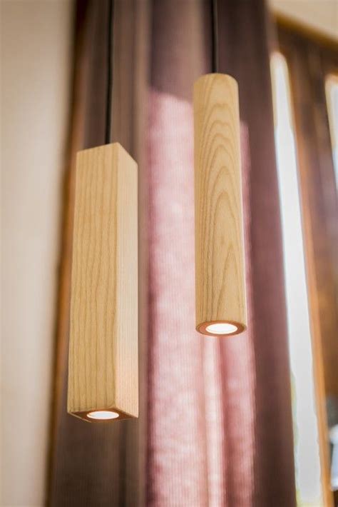 Luminaire nordique en bois et cuivre Wood Pipe par ROVT | Wooden light ...