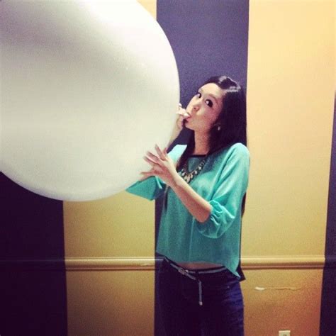 Balloons and ladies | Big balloons, Balloons, Big and beautiful