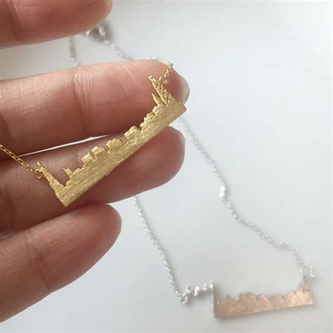 Chicago necklace,Chicago skyline necklace, cityscape necklace, City ...