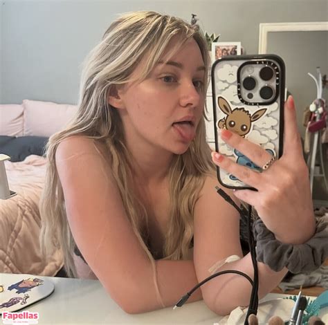 Jessick aka Sagemommy aka sagemommy69 aka sagemommy_69 aka sagemommysucks aka uwumommysage Nude ...