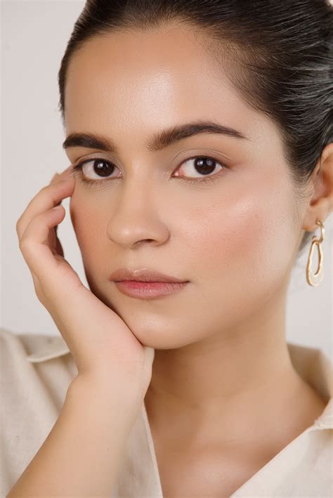 Aura Beauty | Premium Makeup & Beauty Products