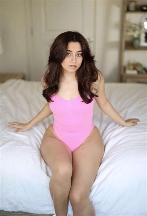 [18+][F4A] I can catfish and dominate you as anyone you want just send a pic of who you want me ...