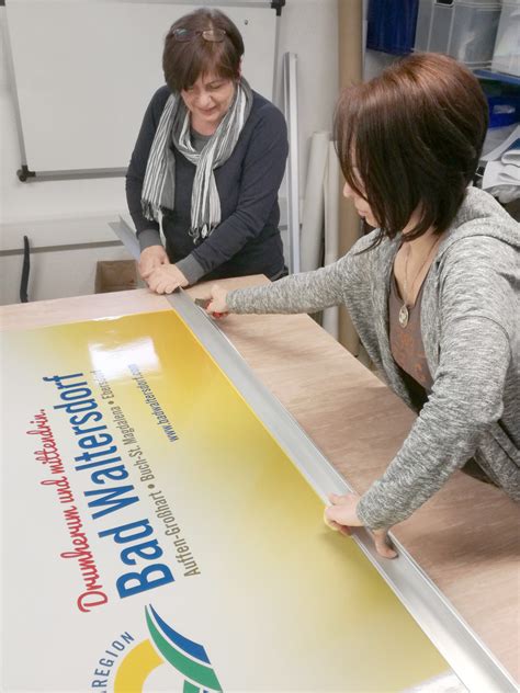 Perfekter Werbung der Marke Jonser - Hartberg-Fürstenfeld