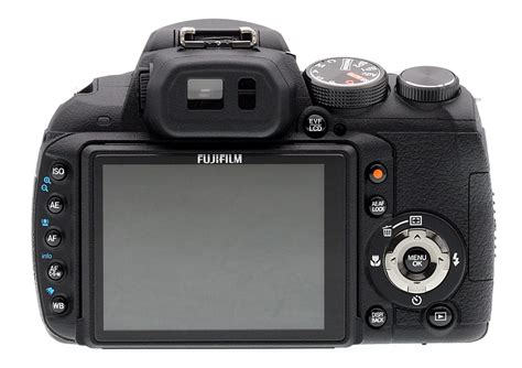 Fujifilm HS10 Review