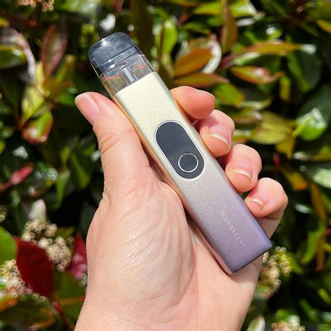 Vaporesso XROS 4 and XROS 4 Mini Review - Planet of the Vapes