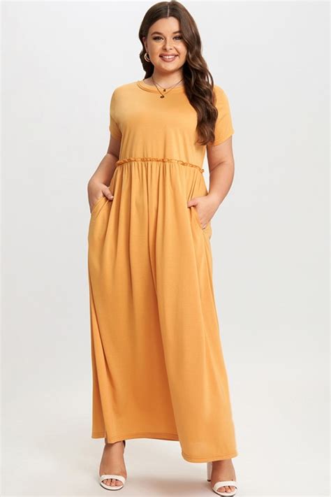 Clothing - Meet.Curve UK