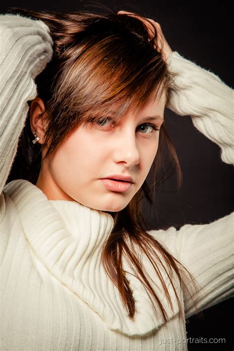 Patrizia Foto & Bild | portrait, portrait frauen, indoor Bilder auf ...