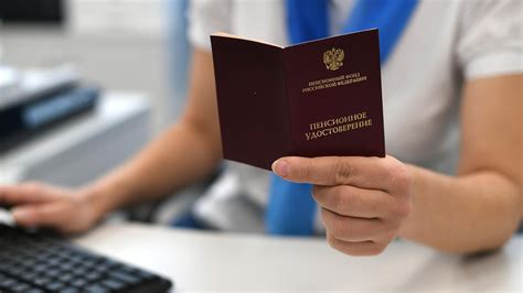 С пенсионера с двойным гражданством взыскали почти два миллиона рублей ...