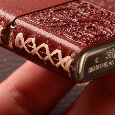 Подарочный набор кожаный портсигар и зажигалка Zippo