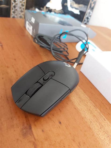 LOGITECH G304 Lightspeed Wireless Gaming Mouse, Computers & Tech, Parts ...