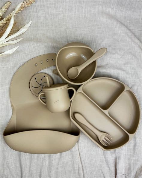 Silicone Feeding Set - Multiple Colours | Baby feeding set, Baby cups ...