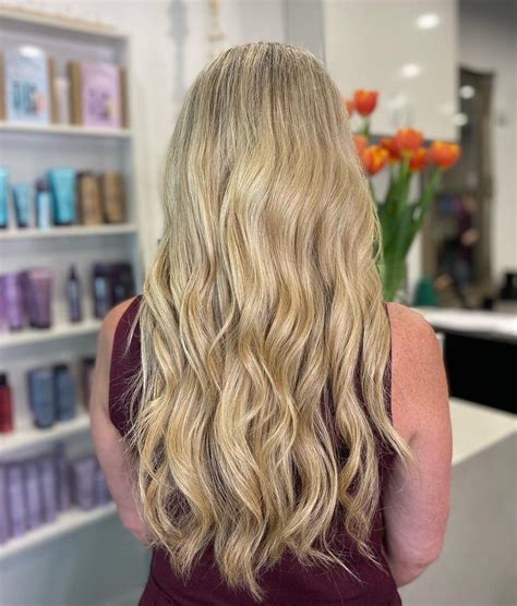 Bright Blonde | Glosty