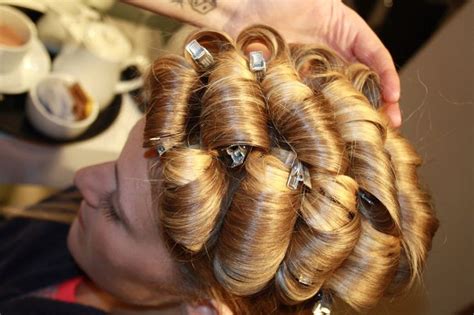 Pin von iowa hair enthusiast auf Hair Up Close October 2015 | Locken machen, Lockenwickler