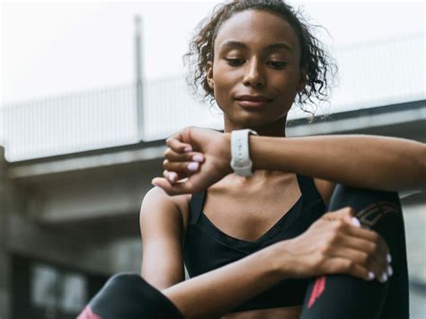 Huawei Watch Fit 2 – smartwatch z wieloma funkcjami - Magazyn Ceneo.pl