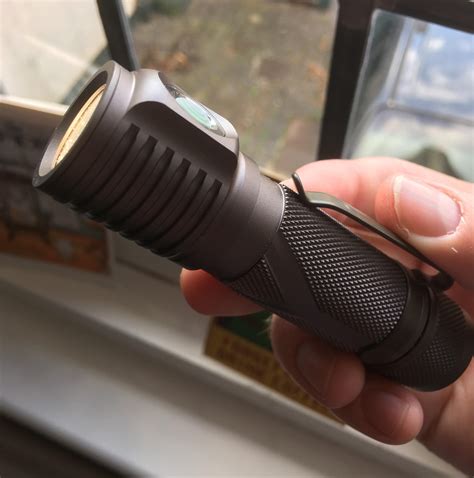[NLD] YLP Unicorn 1.0 : r/flashlight