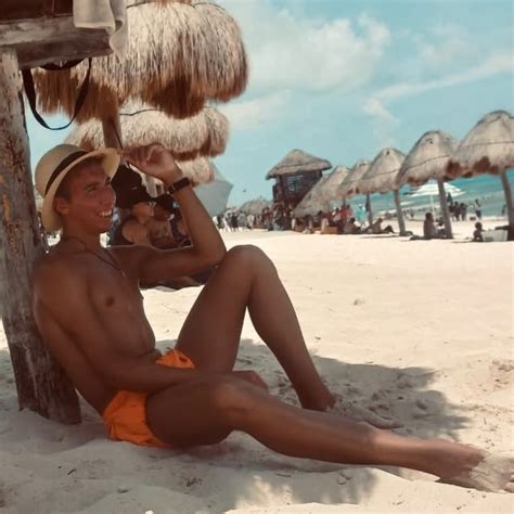 Nico Lucero (@nicoluceroz) • Threads, Say more