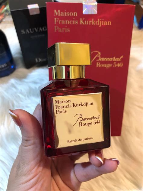 Baccarat parfum 70ml import lengkap dus, Kesehatan & Kecantikan, Parfum ...