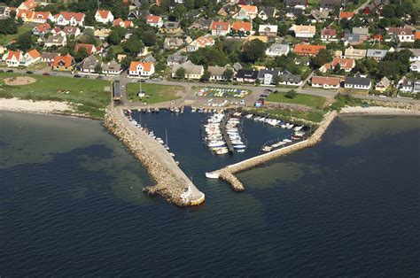 Lerberget Port Marina in Lerberget, Sweden - Marina Reviews - Phone ...