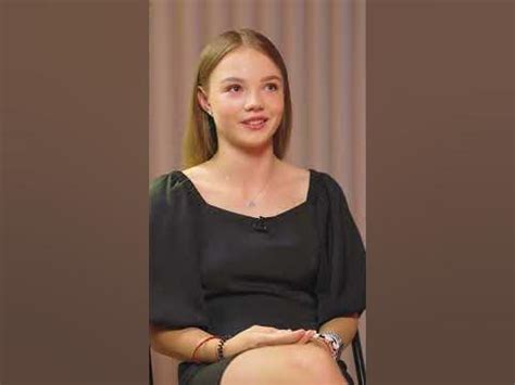 Мария Абрамова: "Я помню, как мы бегали по лагерю и играли в прятки" # ...