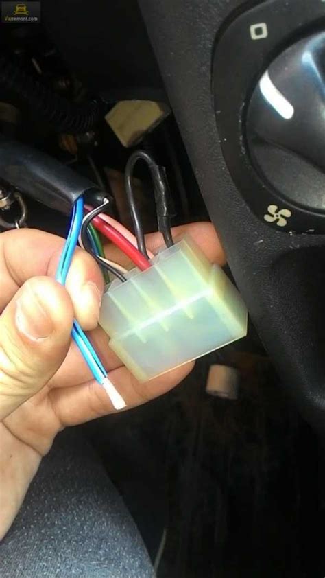 Как подключить дневные ходовые огни на ваз 2115 – Установка ДХО на ВАЗ ...
