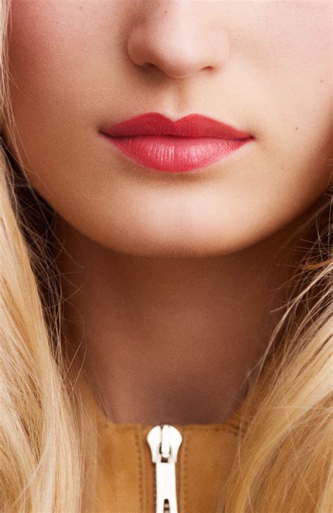 Атласная губная помада Rouge Hermès, Rose Lipstick HERMÈS для женщин ...