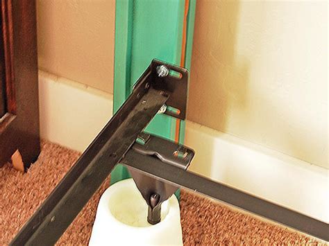 Как прикрепить спинку кровати к стене (Много фото!) - fotouyut.ru