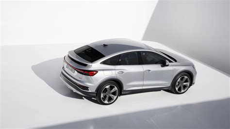 So hebt sich der Audi Q4 e-tron von seinem Technik-Spender VW ID.4 ab ...