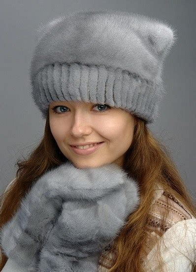 Шапка-кошка с ушками