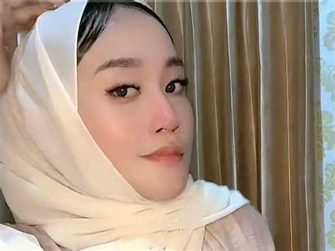 Berita dan Informasi Tiktoker pamer payudara Terkini dan Terbaru Hari ini - detikcom