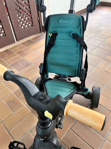 Doona S5 Liki Trike Racing Green, Babies & Kids, Going Out, Strollers ...