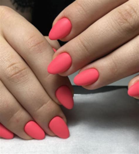 Cosmo – Shine On Nails