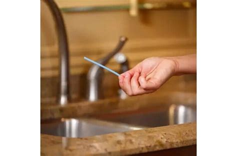 Купити Палички для очищення водостічних труб Sani Sticks