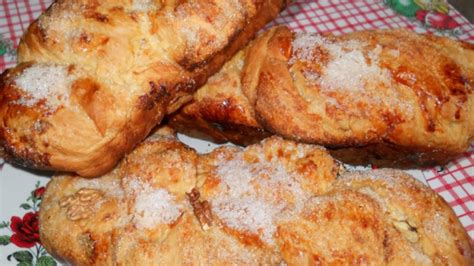 Вкусен пухкав домашен козунак