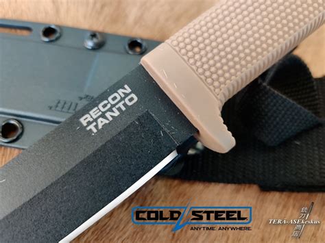 Cold Steel Recon Tanto Desert Tan taktinen veitsi