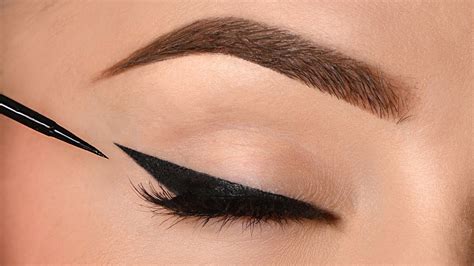 Makeup Tutorials For Eyeliner | Makeupview.co