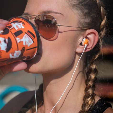 Koss Plug Orange - вакуумные наушники | KOSS - Украина. Официальный ...