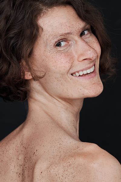 LORAINE | S MODELS