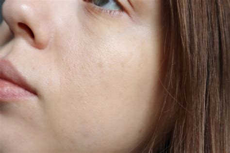 Все что я думаю о кремовом бронзере Шанель. Или Chanel Les Beiges 390 ...