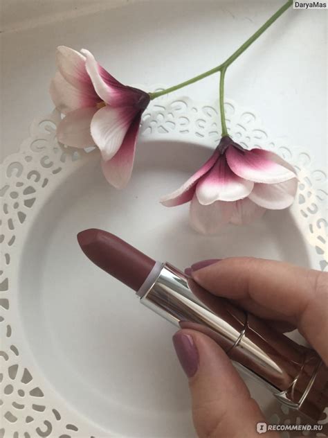 Губная помада MAYBELLINE Color Sensational Роскошный цвет - «Коричнево ...
