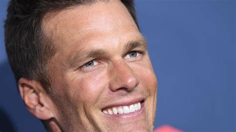 NFL 2023: Tom Brady commentary contract with Fox Sports US, latest news ...