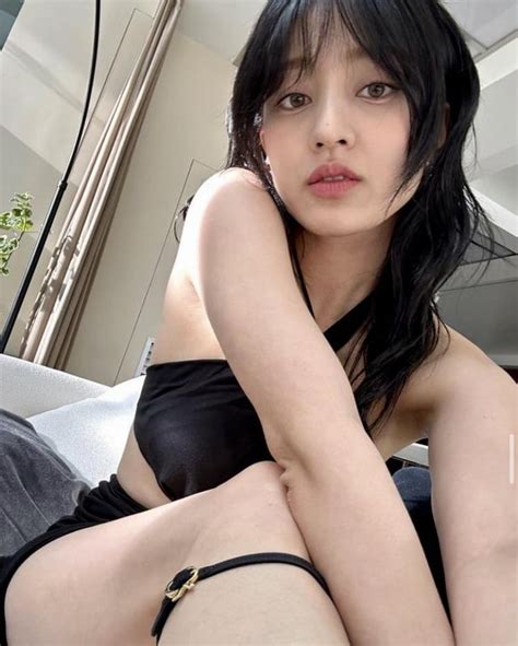 Jihyo (Newer) Armpit Collection : r/TwiceNSFW