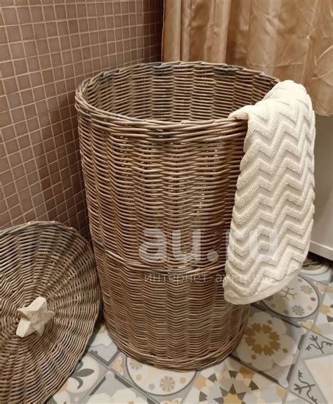 Корзина плетеная для белья — купить в Красноярске. Состояние: Новое ...