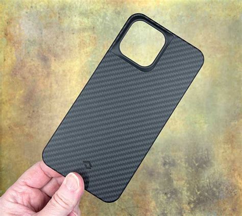 Pitaka MagEZ, MagEZ Pro and Air iPhone 13 cases review - The Gadgeteer