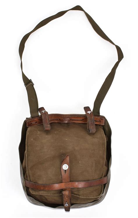 Сумка сухарная 24x12x26 olive б/у Швейцария, купить в Интернет-магазине ...