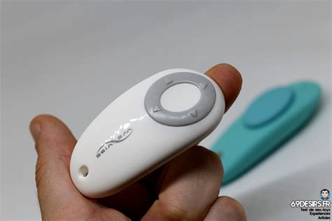 We-Vibe Moxie Review - Wearable Clitoral vibrator