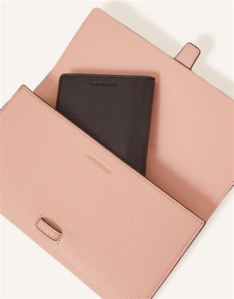 Travel Wallet | Small accessories | Accessorize UK