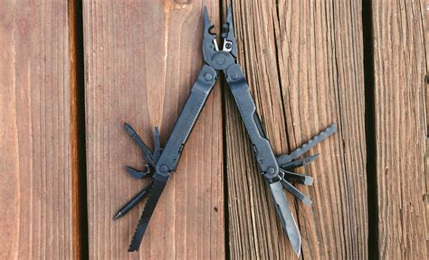 Super Tool 300 EOD Multi-Tool | Leatherman