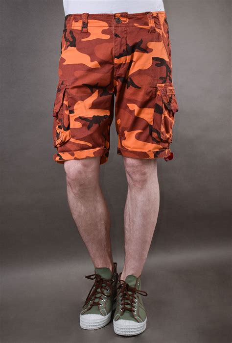 Шорты ALPHA INDUSTRIES CREW SHORT orange camo, купить в Интернет ...